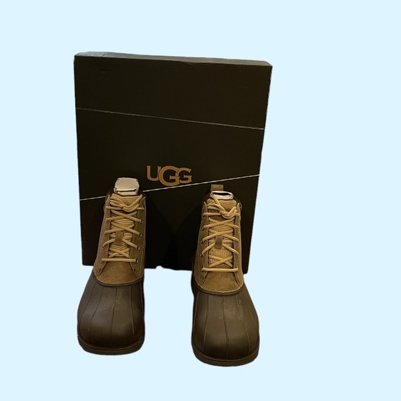 UGG | Shoes | Uggmens Gatson Mid | Poshmark